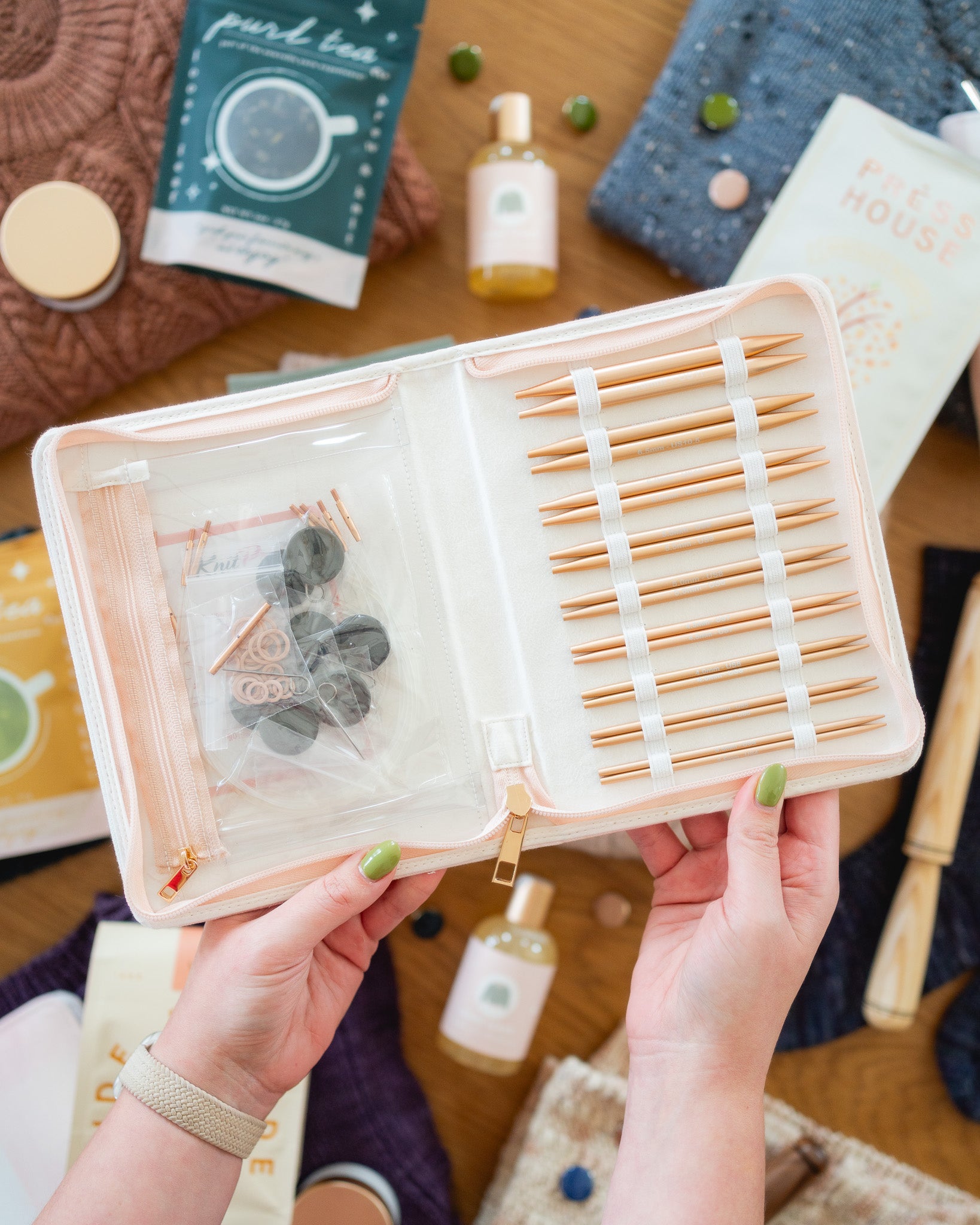 Knitting Needle Book Set – Sewrella Yarn